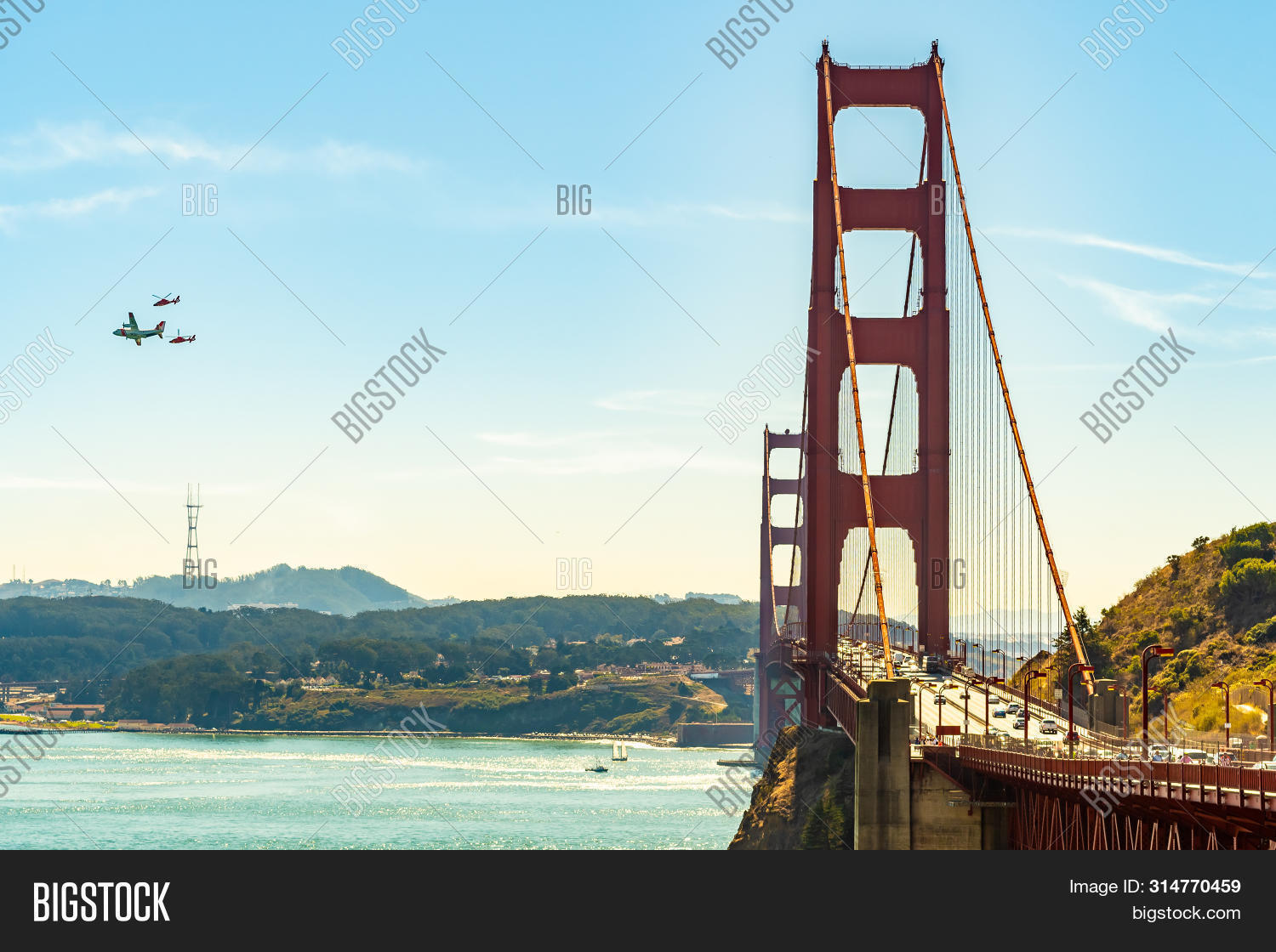 Iconic Golden Gate Image & Photo (Free Trial) | Bigstock
