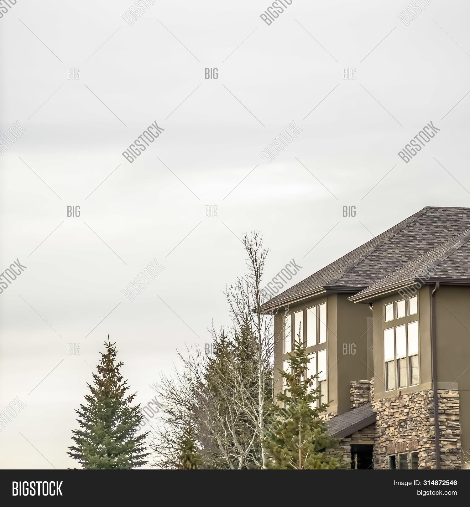 Square Exterior Home Image & Photo (Free Trial) | Bigstock