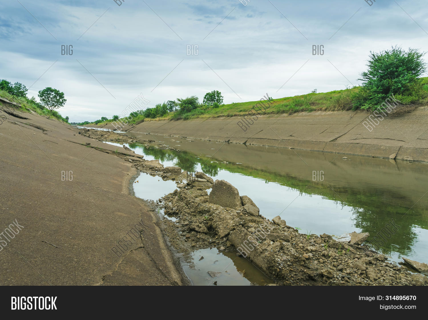 Irrigation Canal Image & Photo (Free Trial) | Bigstock