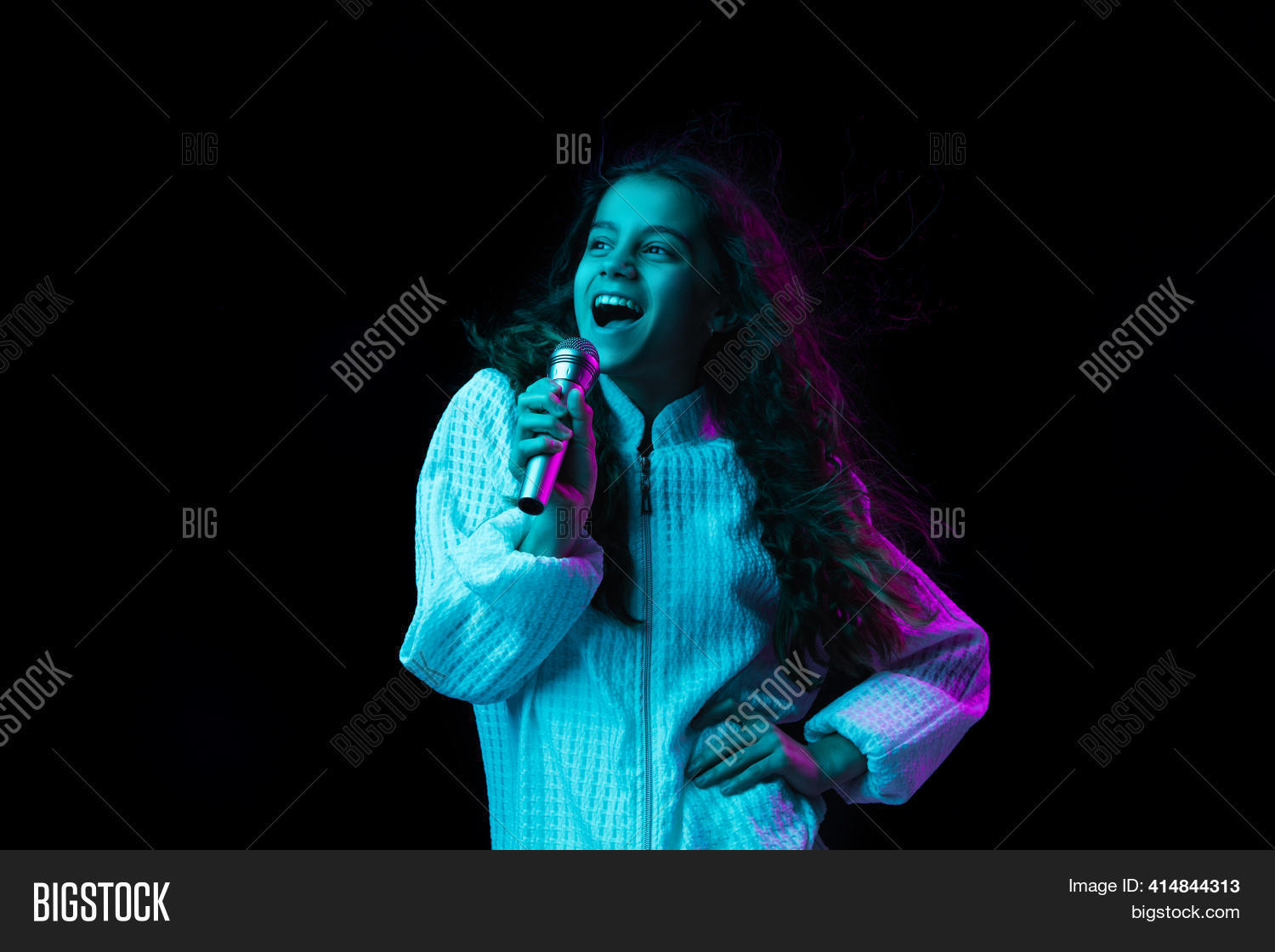 Young Girl Singer Image & Photo (Free Trial) | Bigstock