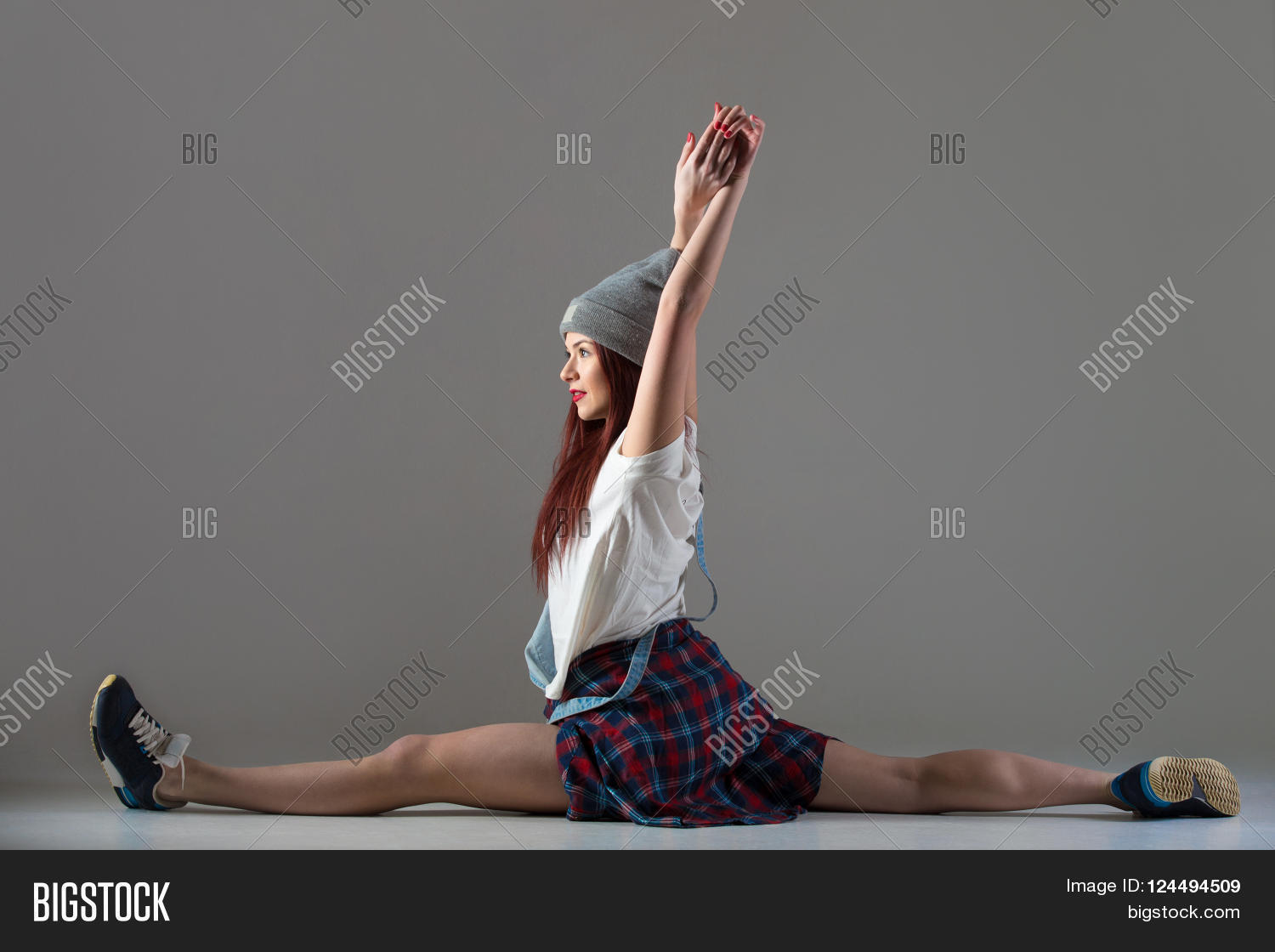Teen Breakdance Girl Image & Photo (Free Trial) | Bigstock