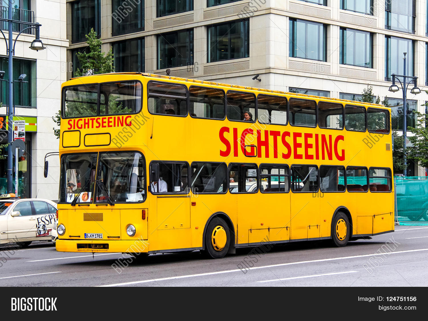 Man Sd200 Image & Photo (Free Trial) | Bigstock