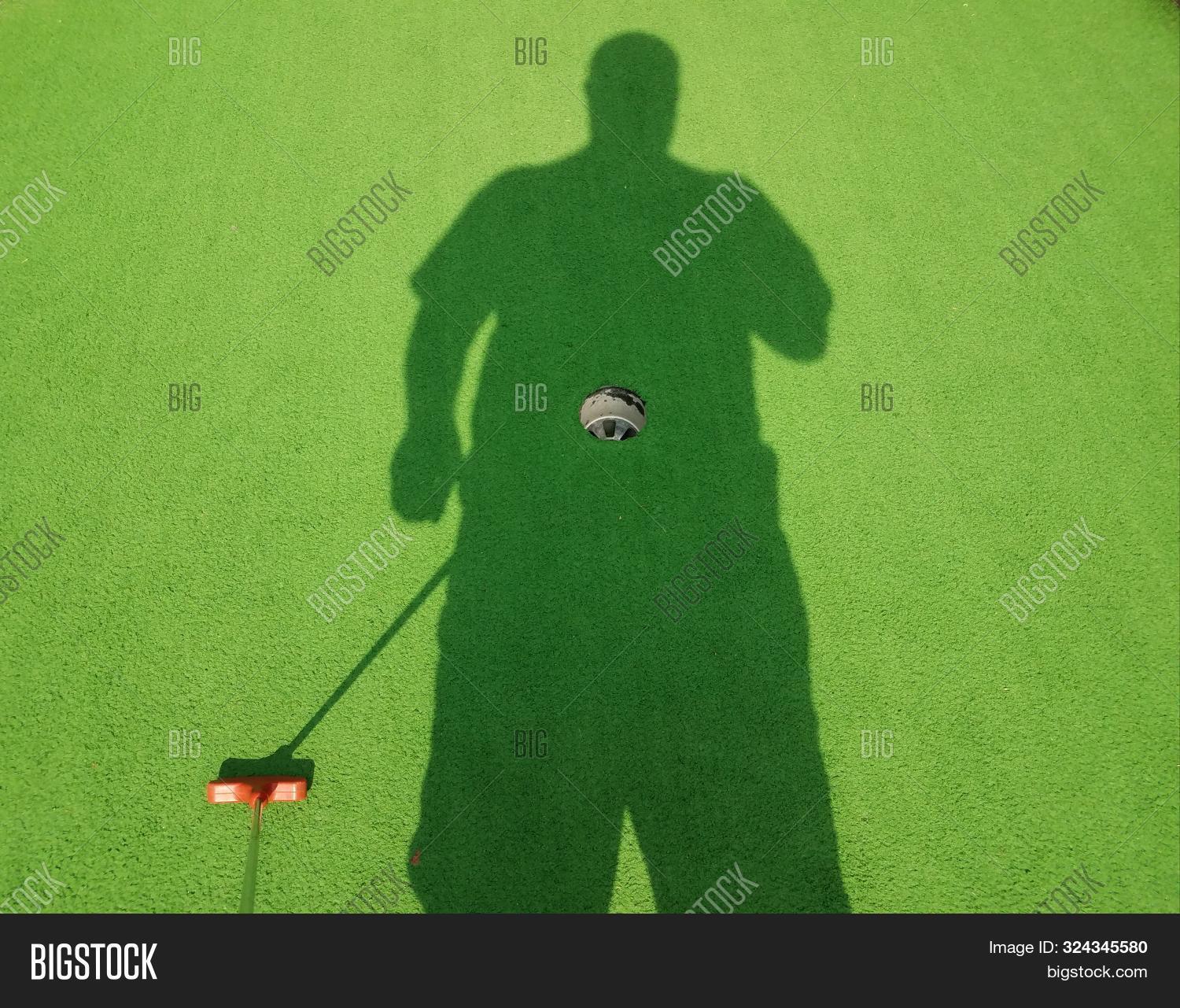 Shadow Man Golf Putter Image & Photo (Free Trial) | Bigstock