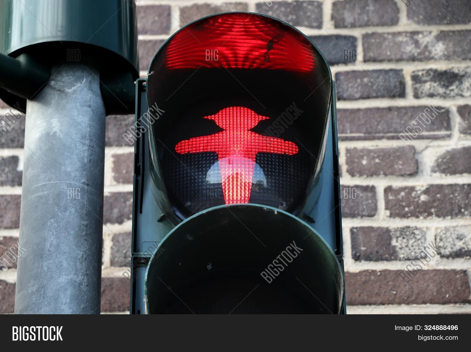 German Traffic Light Image & Photo (Free Trial) | Bigstock