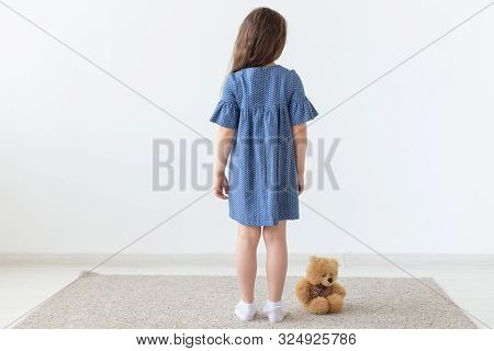 Back View Child Girl Image & Photo (Free Trial) | Bigstock