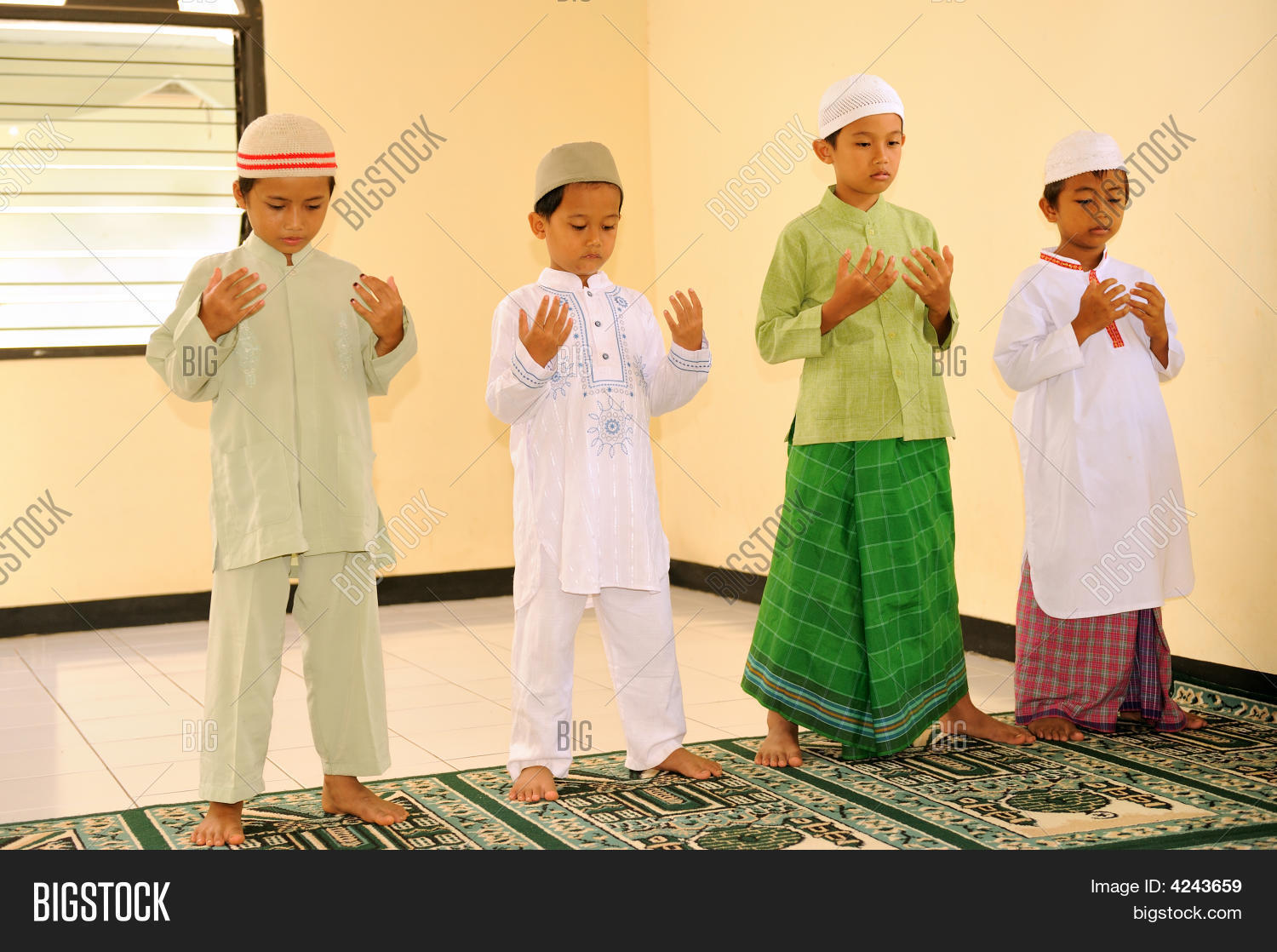 Muslim Kids Praying Image & Photo (Free Trial) | Bigstock