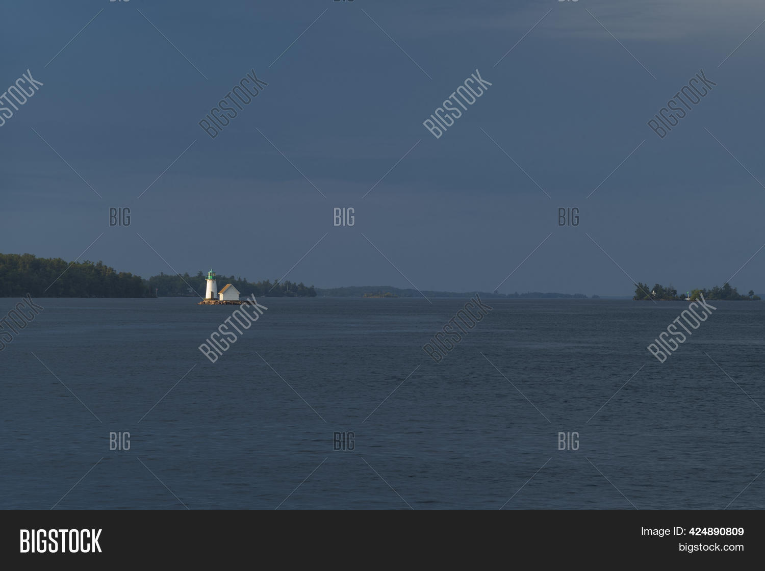 Sunken Rock Lighthouse Image & Photo (Free Trial) | Bigstock