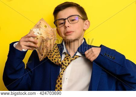 Child Pathetic Look Image & Photo (Free Trial) | Bigstock