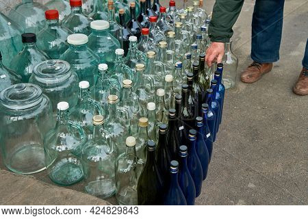 Street Counter Image & Photo (Free Trial) | Bigstock