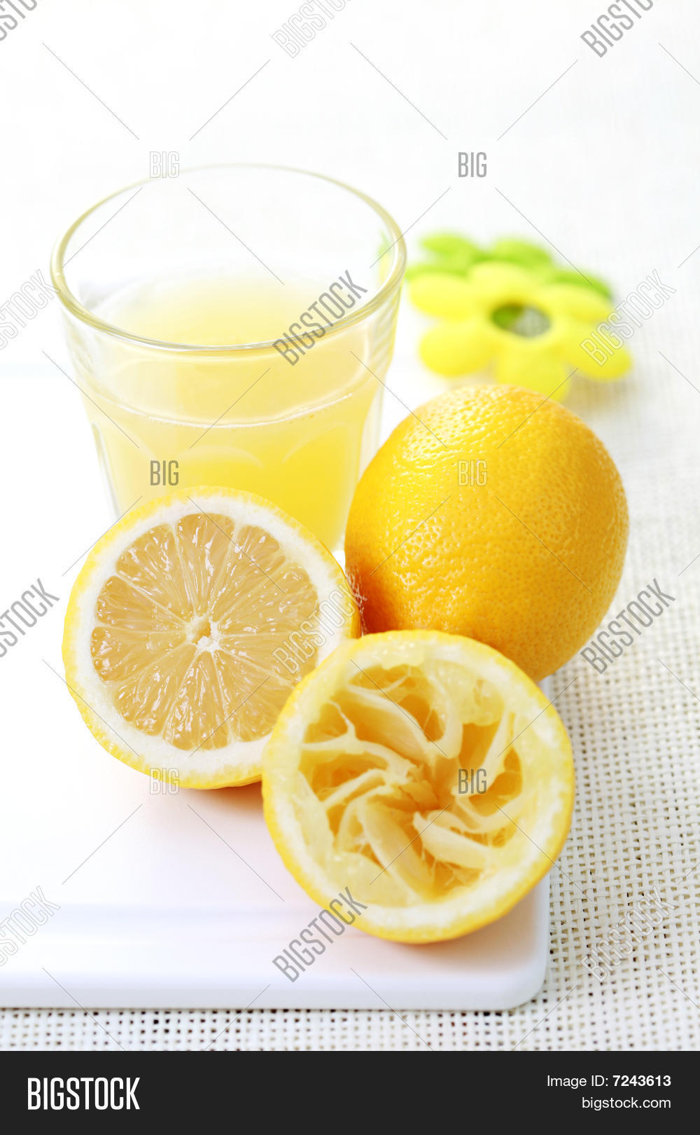 Fresh Lemon Juice Image & Photo (Free Trial) | Bigstock