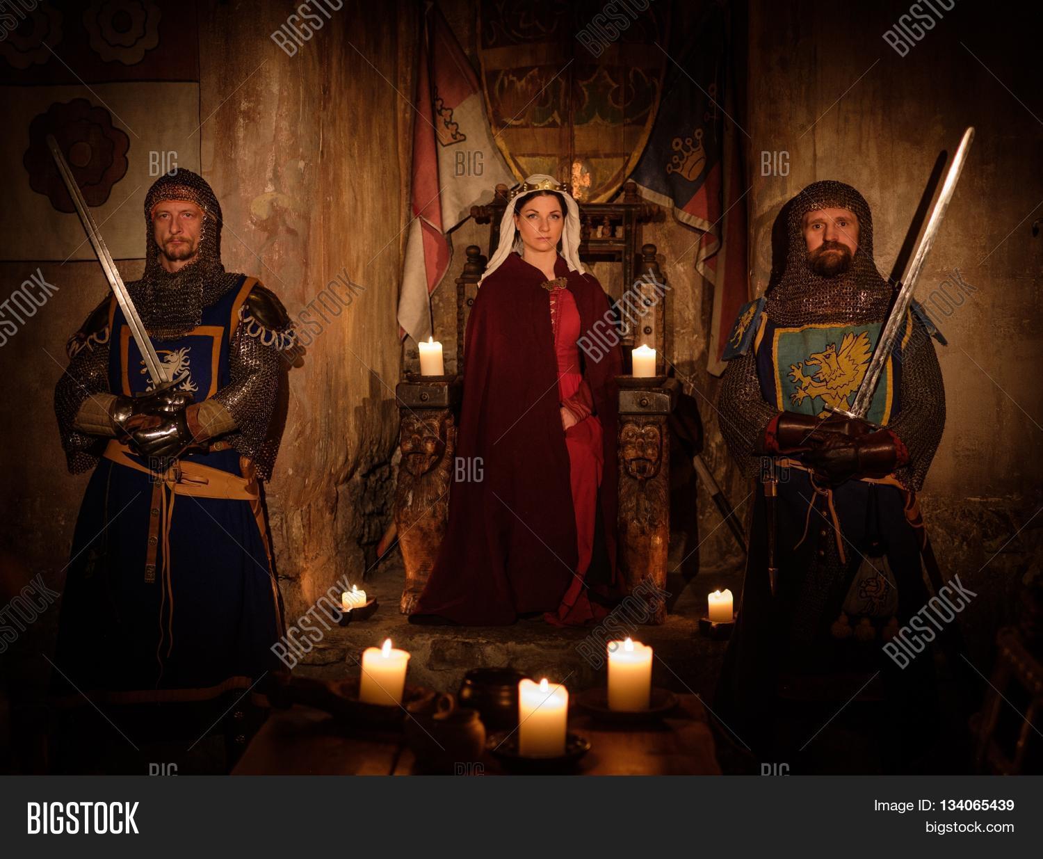 Medieval Queen Her Image & Photo (Free Trial) | Bigstock