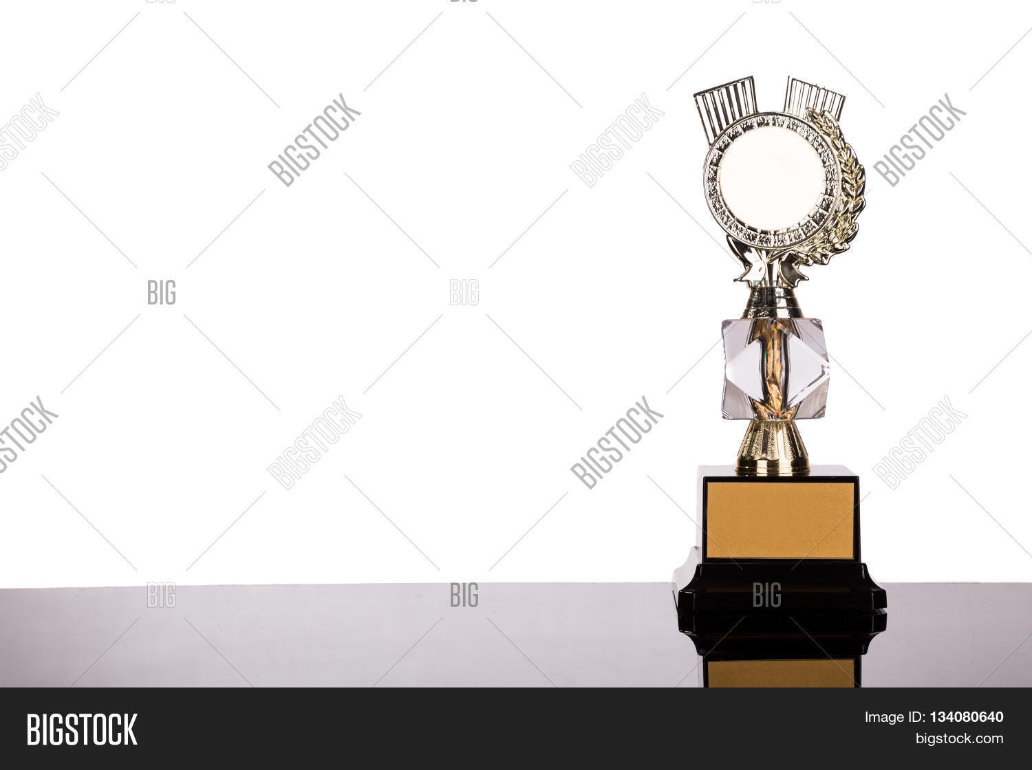 Gold Medal Trophy On Image & Photo (Free Trial) | Bigstock