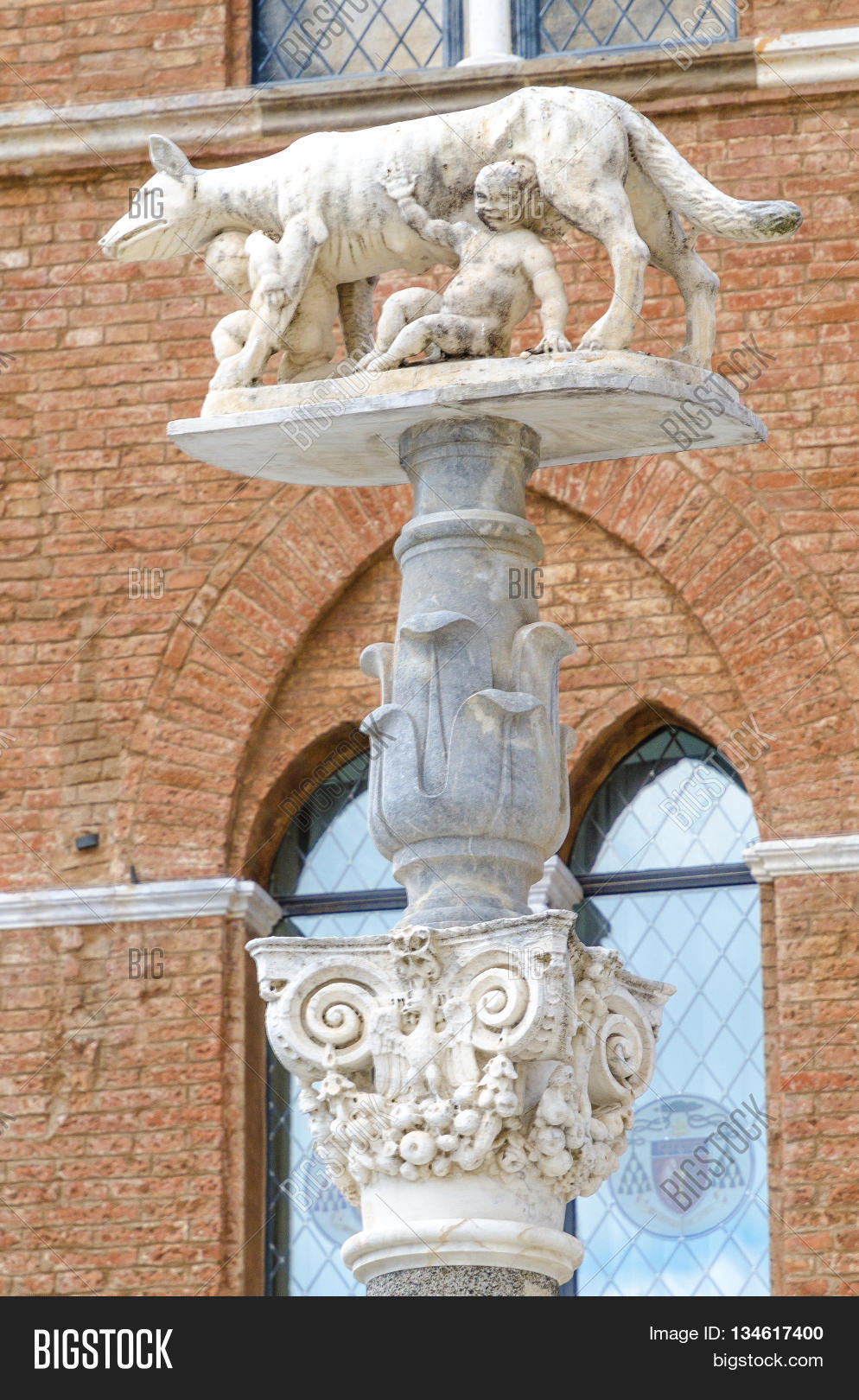 Romulus Remus Rome's Image & Photo (Free Trial) | Bigstock