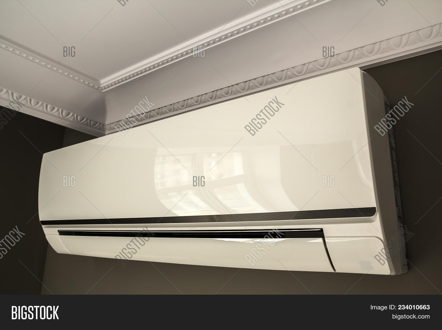 Cool Air Conditioner Image & Photo (Free Trial) | Bigstock