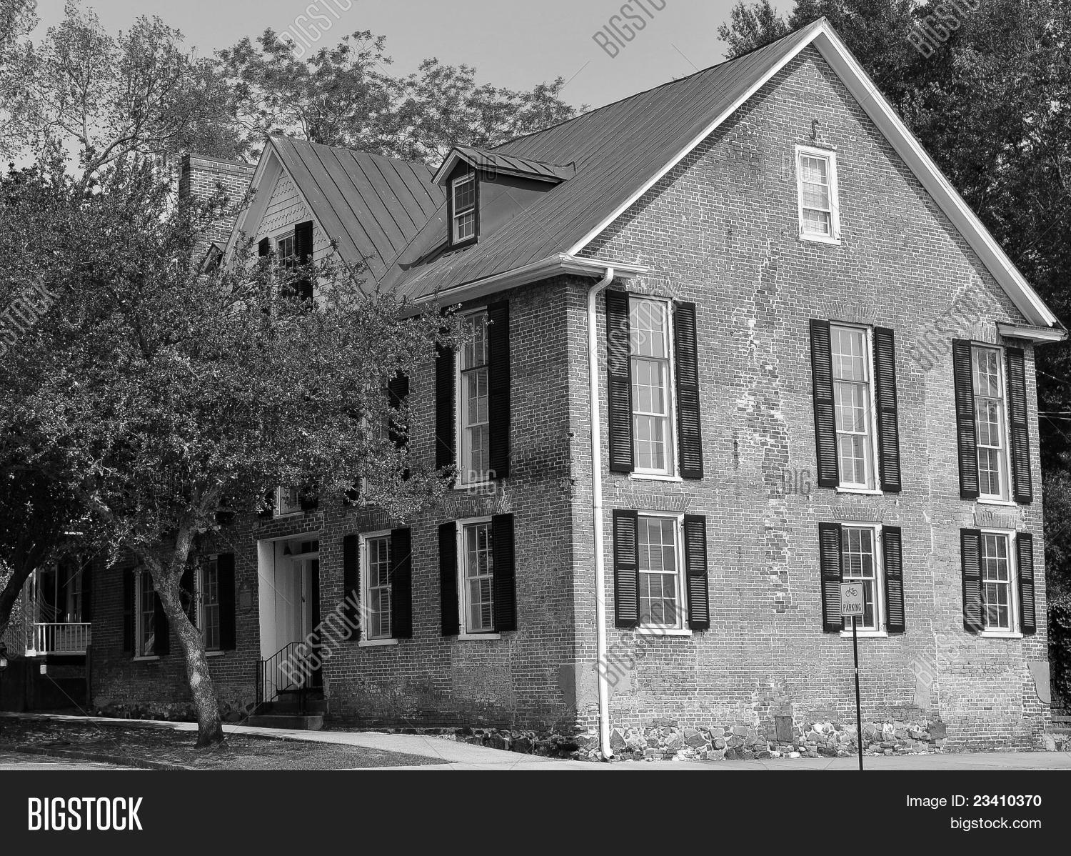 Charming Old Restored Image & Photo (Free Trial) | Bigstock