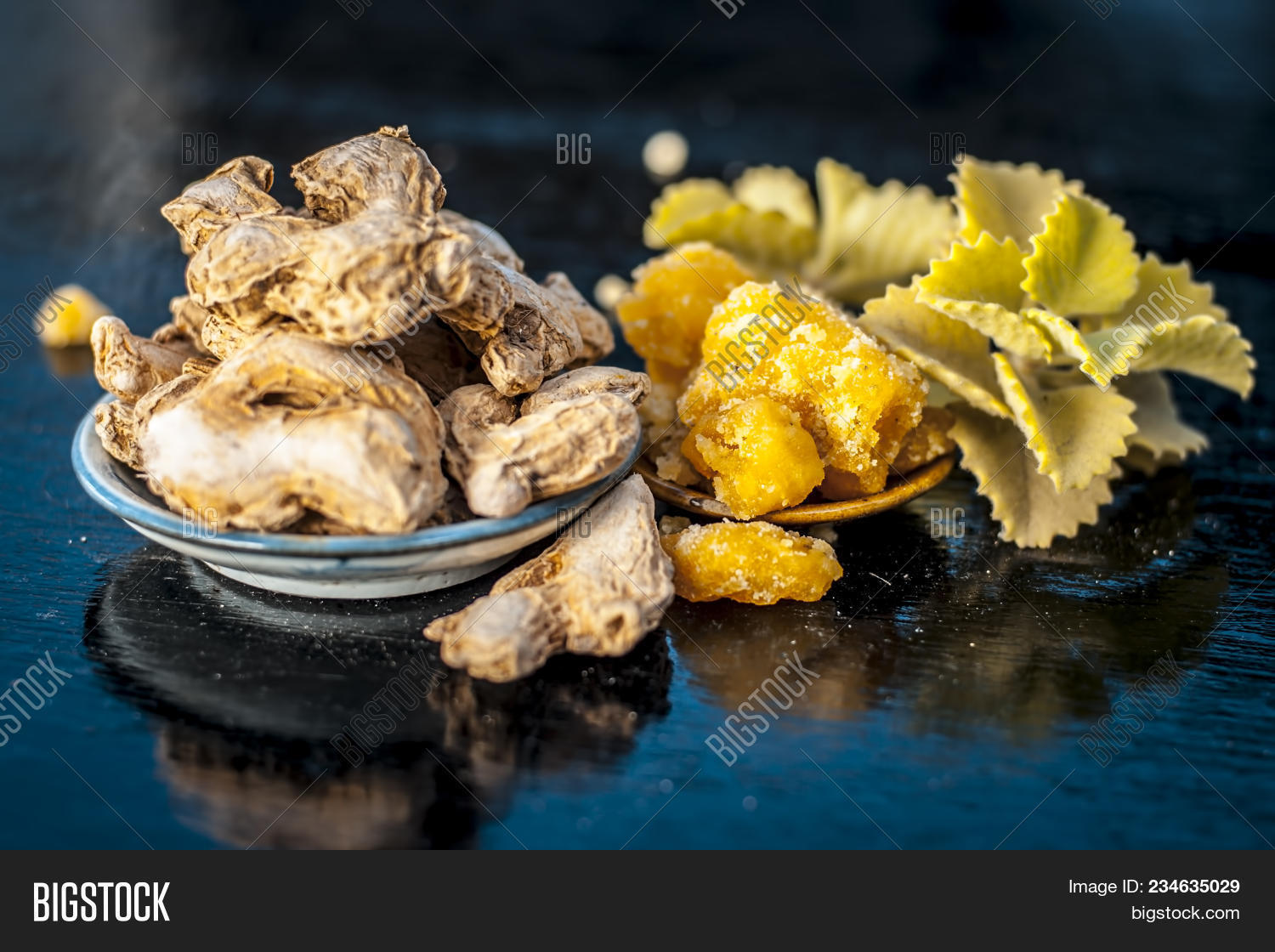Dried Ginger Zingiber Image & Photo (Free Trial) | Bigstock