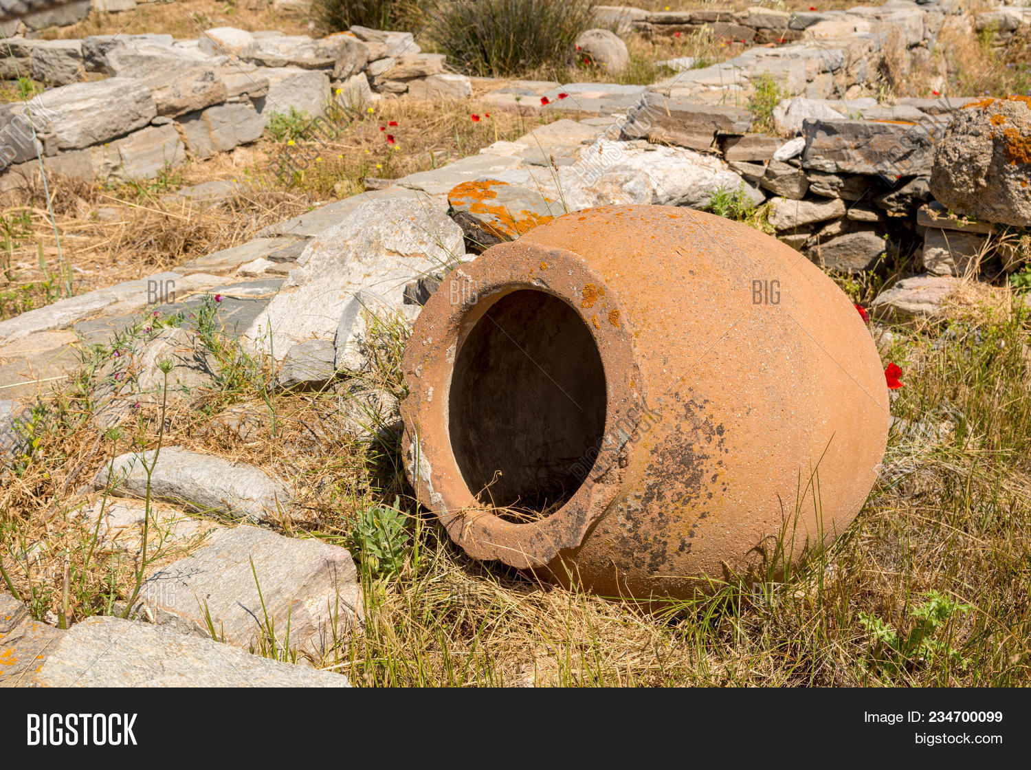 Ancient Big Pot Image & Photo (Free Trial) | Bigstock