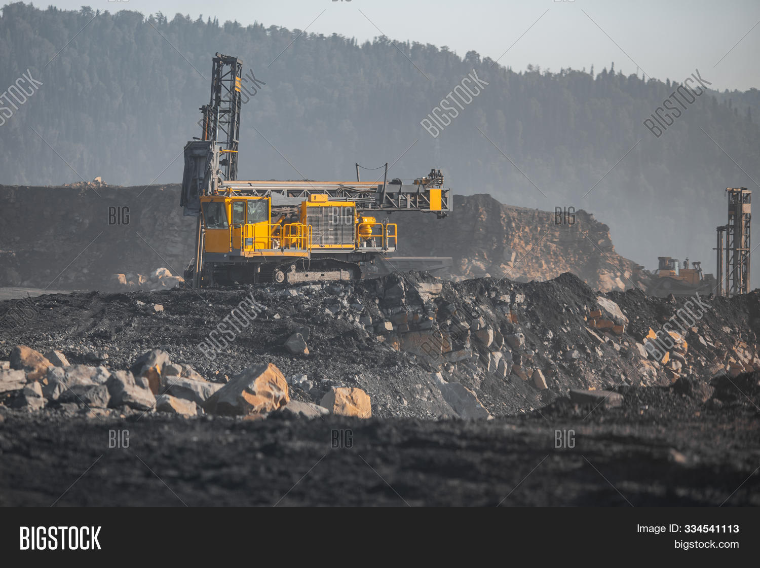 Drilling Rigs Borer Image & Photo (Free Trial) | Bigstock