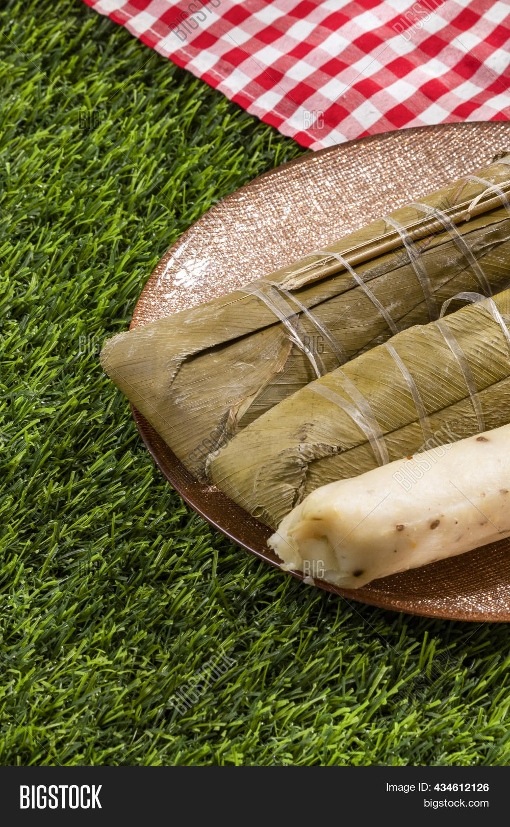 White Corn Buns Image & Photo (Free Trial) | Bigstock