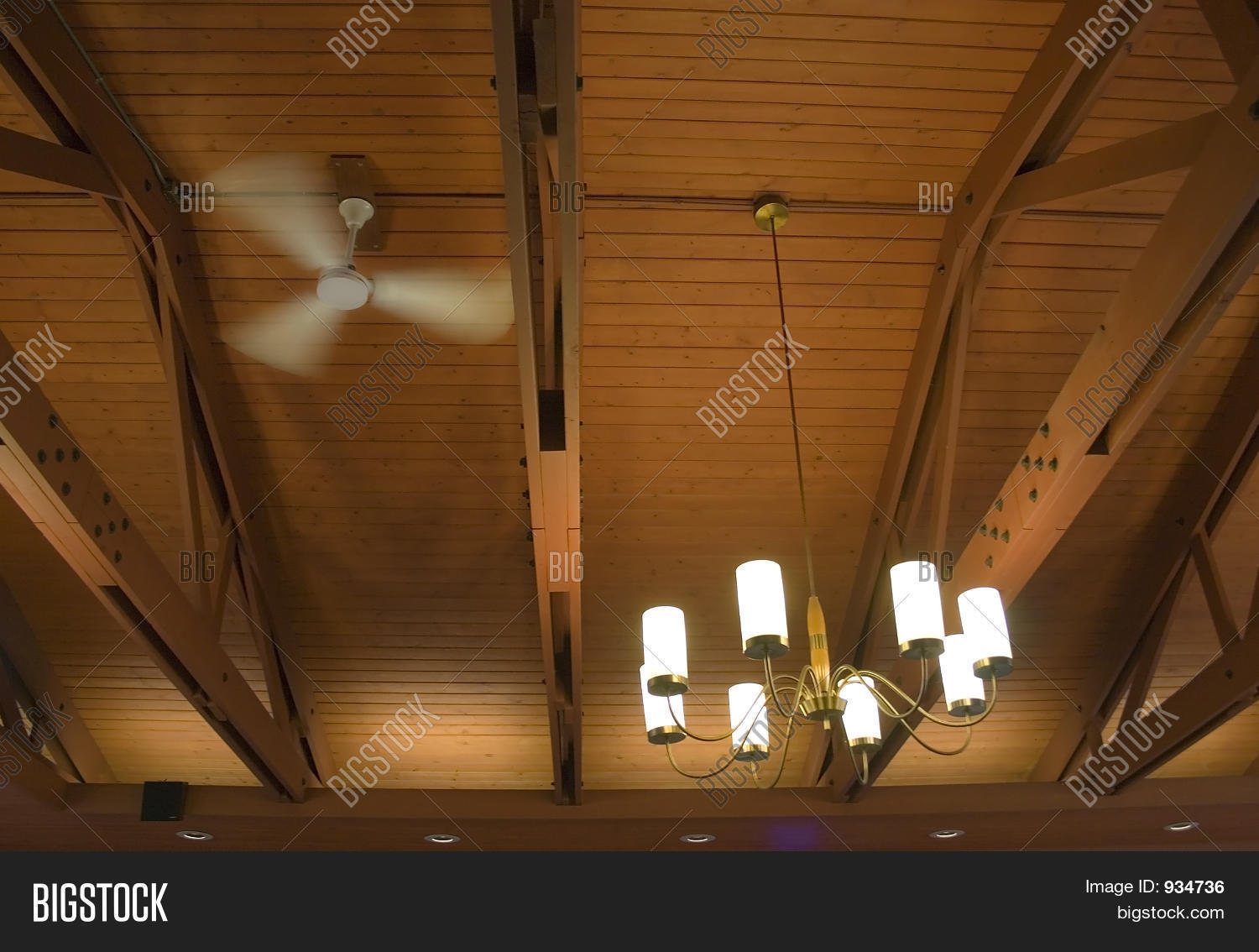 Vaulted Ceiling Fan Image & Photo (Free Trial) | Bigstock
