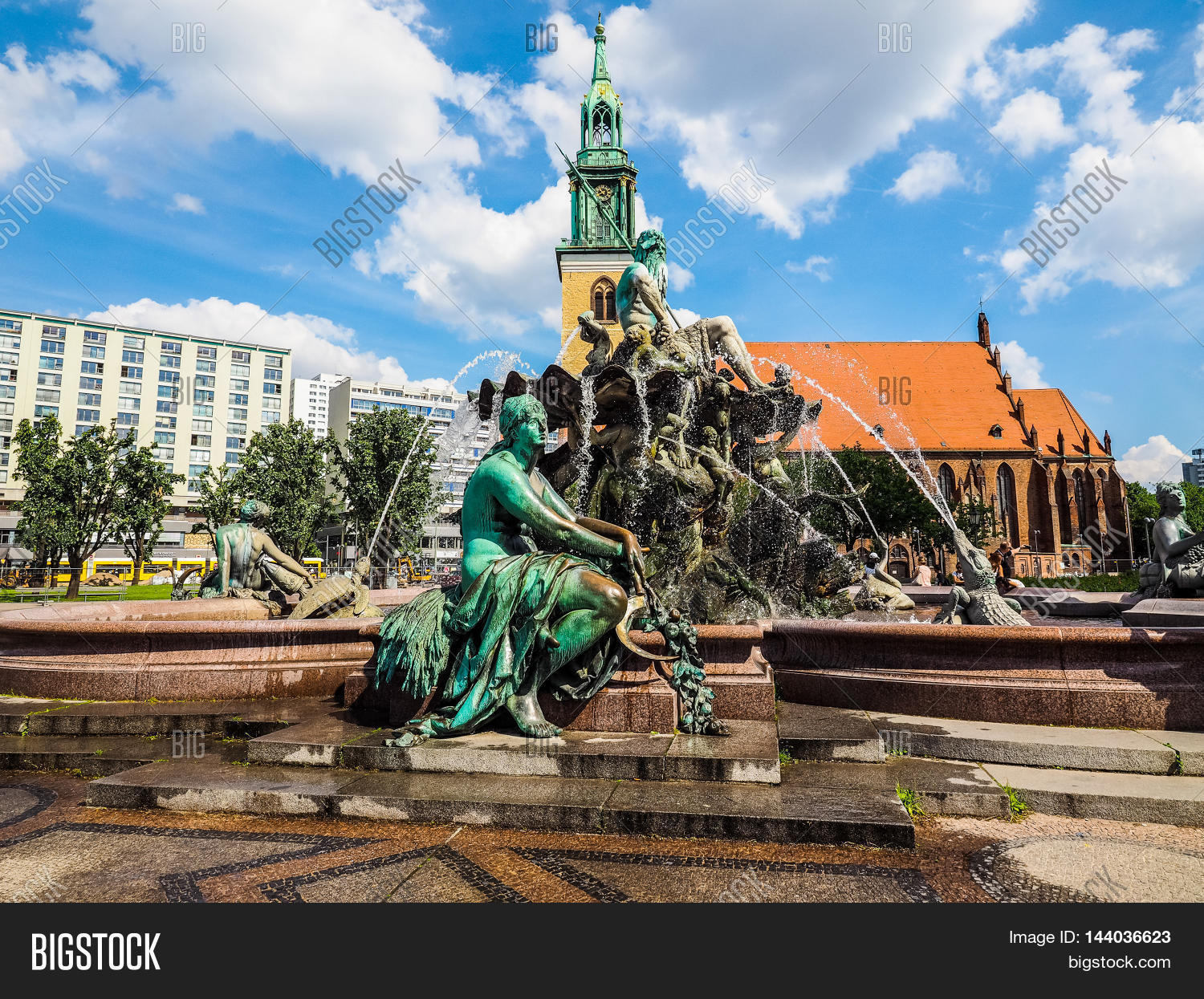 Neptunbrunnen Fountain Image & Photo (Free Trial) | Bigstock