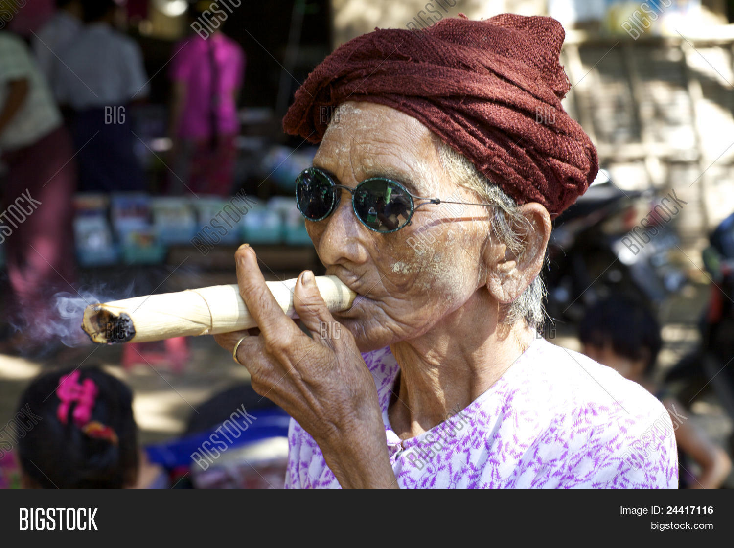 Cheroot Cigar Myanmar Image & Photo (Free Trial) | Bigstock