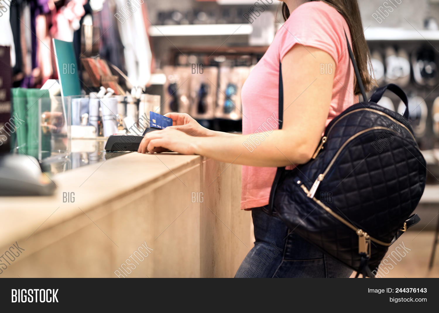 Woman Checkout Fashion Image & Photo (Free Trial) | Bigstock