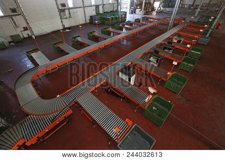 Sorting System Image & Photo (Free Trial) | Bigstock