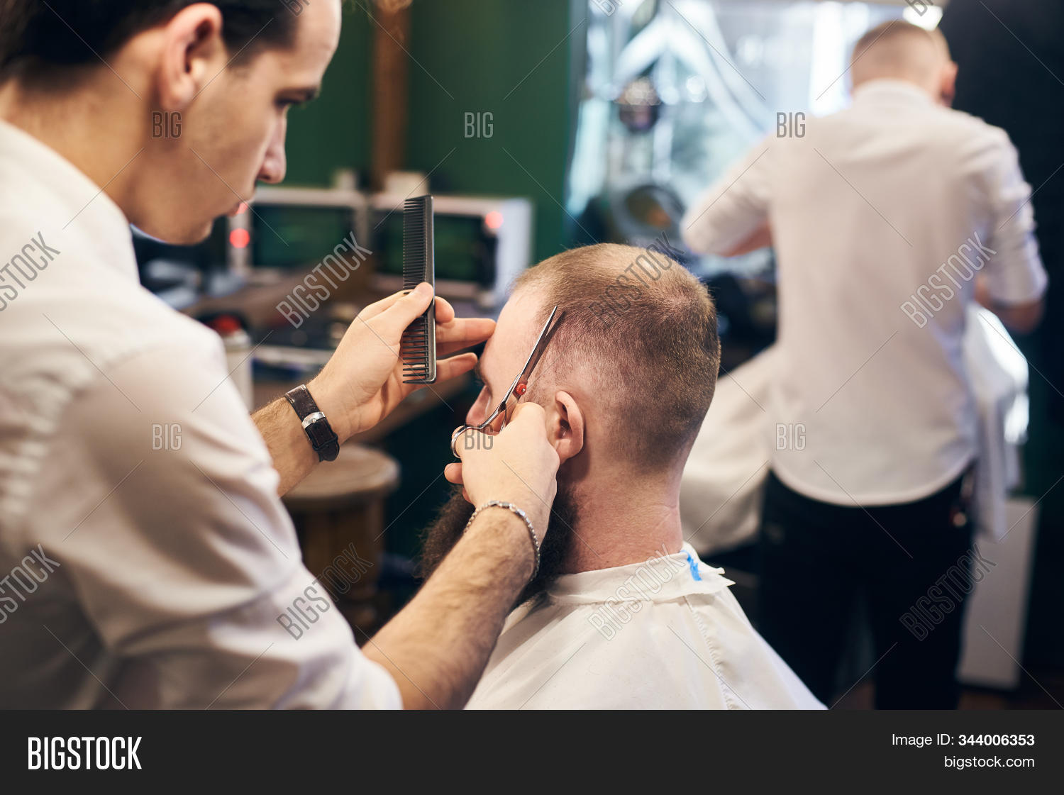 Barber Servicing Adult Image & Photo (Free Trial) | Bigstock