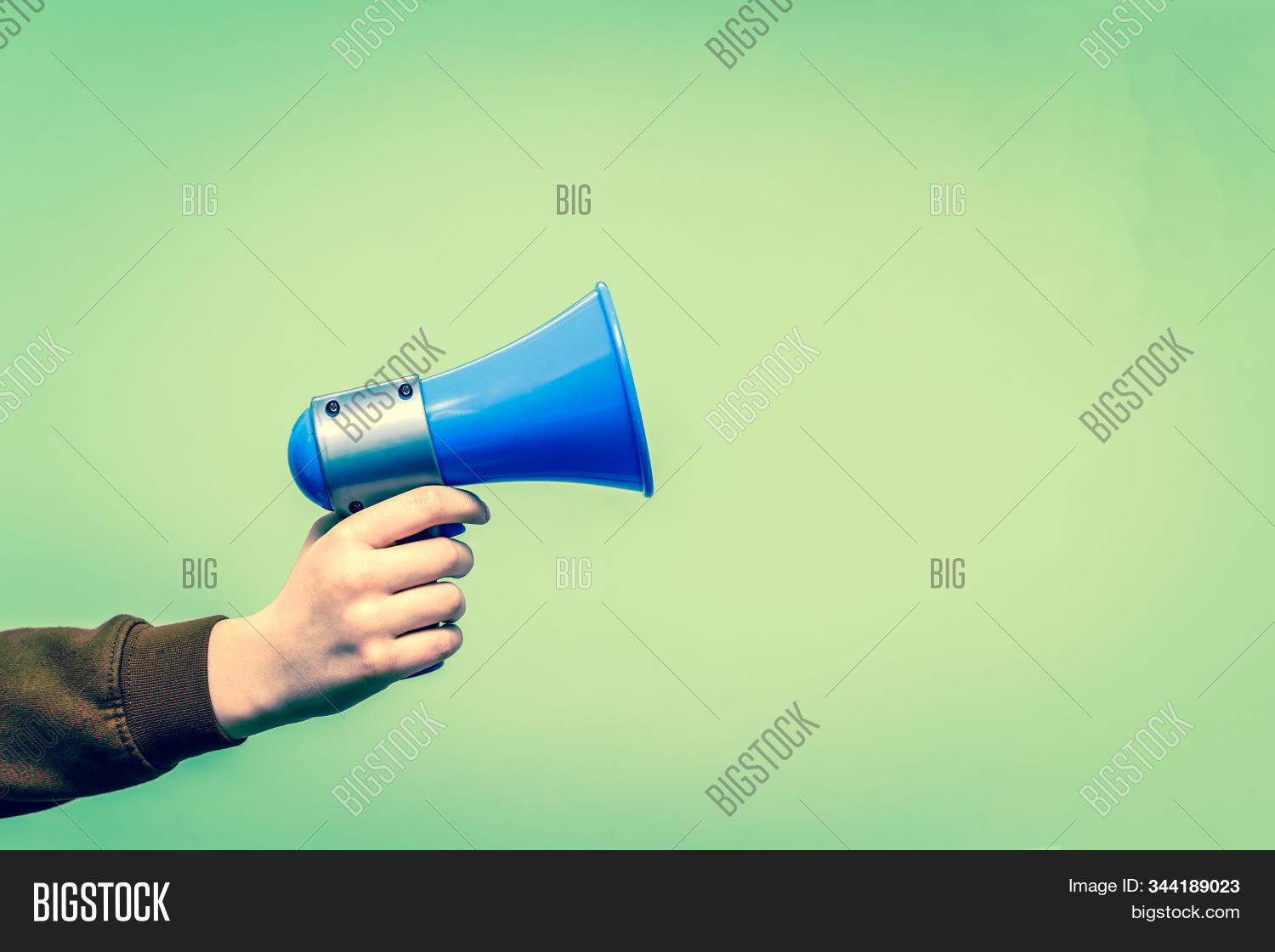 Retro Style Megaphone Image & Photo (Free Trial) | Bigstock