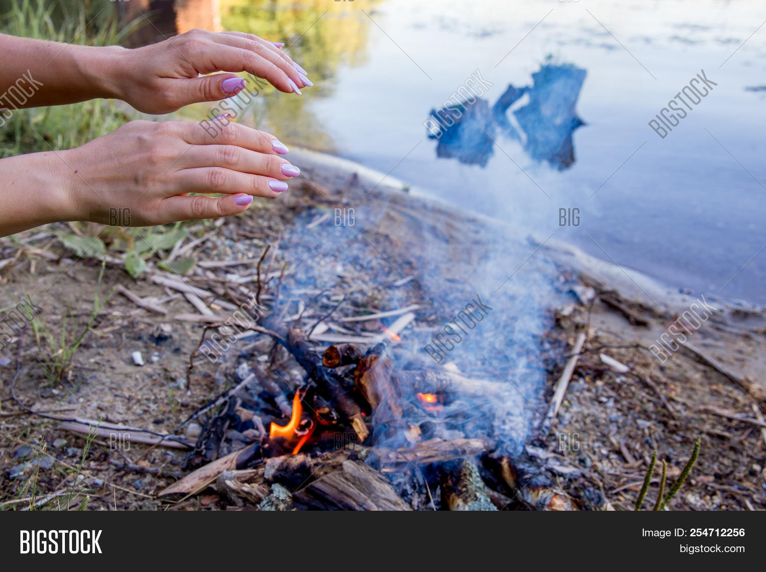 Beautiful Campfire Image & Photo (Free Trial) | Bigstock