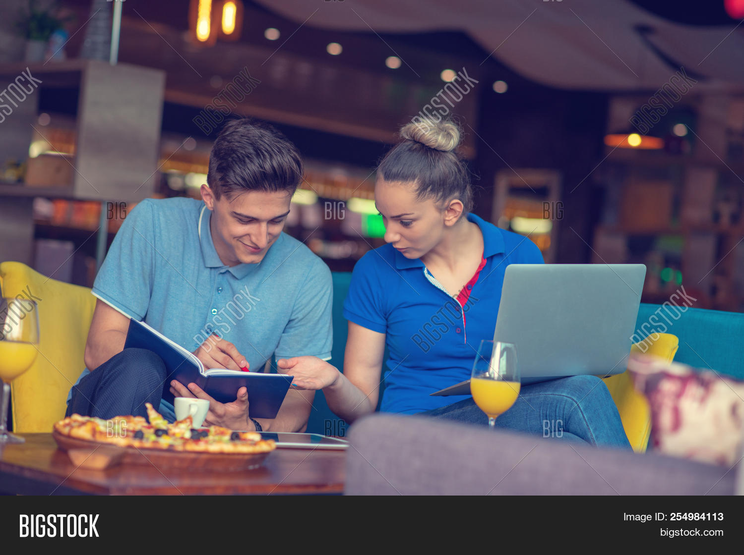 Students Group Eating Image & Photo (Free Trial) | Bigstock