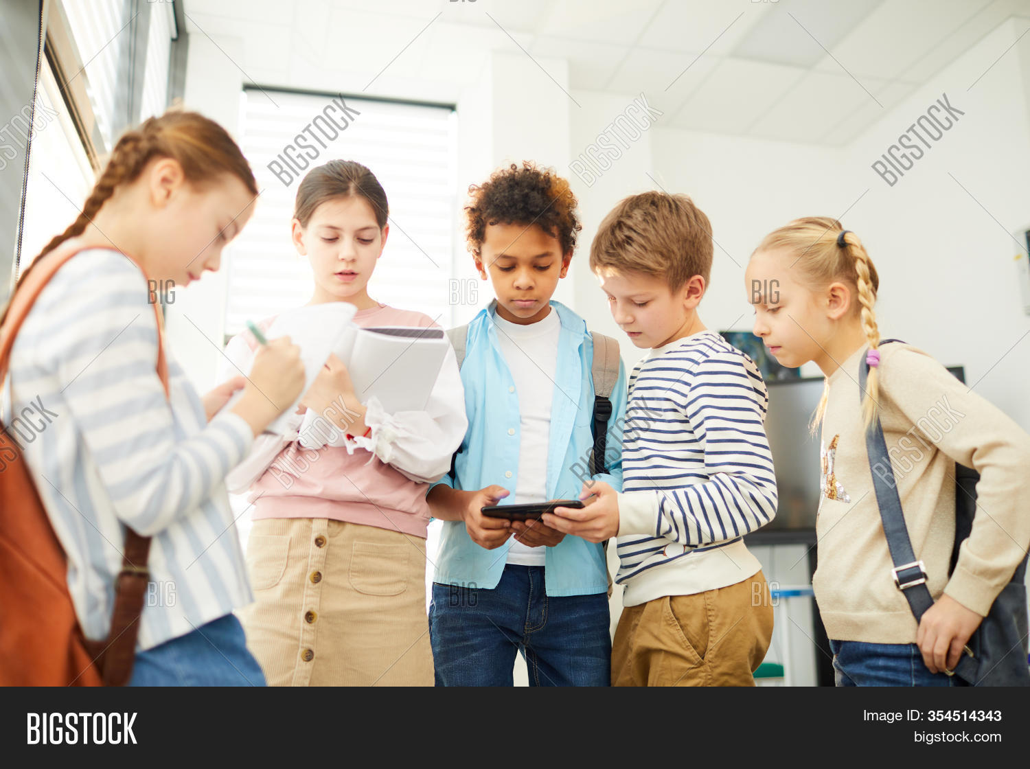 Group Five Middle Image & Photo (Free Trial) | Bigstock