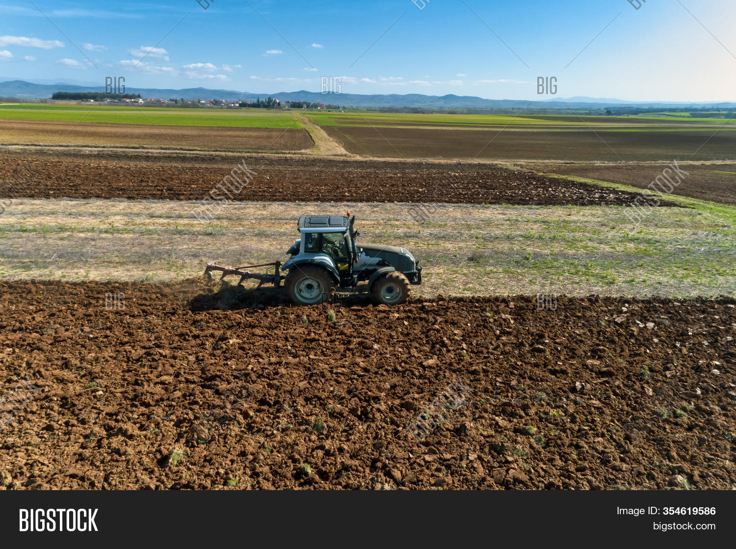 Aerial View Tractor Image & Photo (Free Trial) | Bigstock