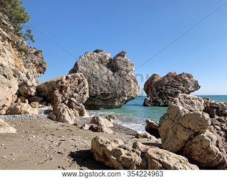 Edge Beach Cliff Large Image & Photo (Free Trial) | Bigstock