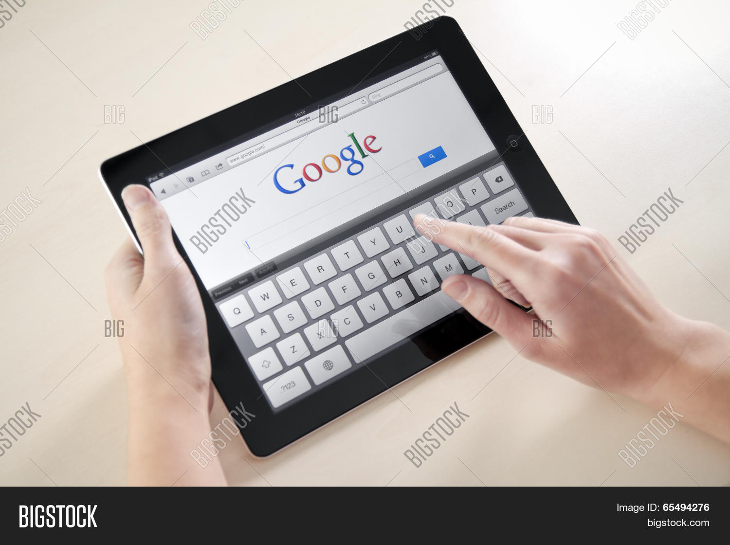 Google Search On Apple Image & Photo (Free Trial) | Bigstock