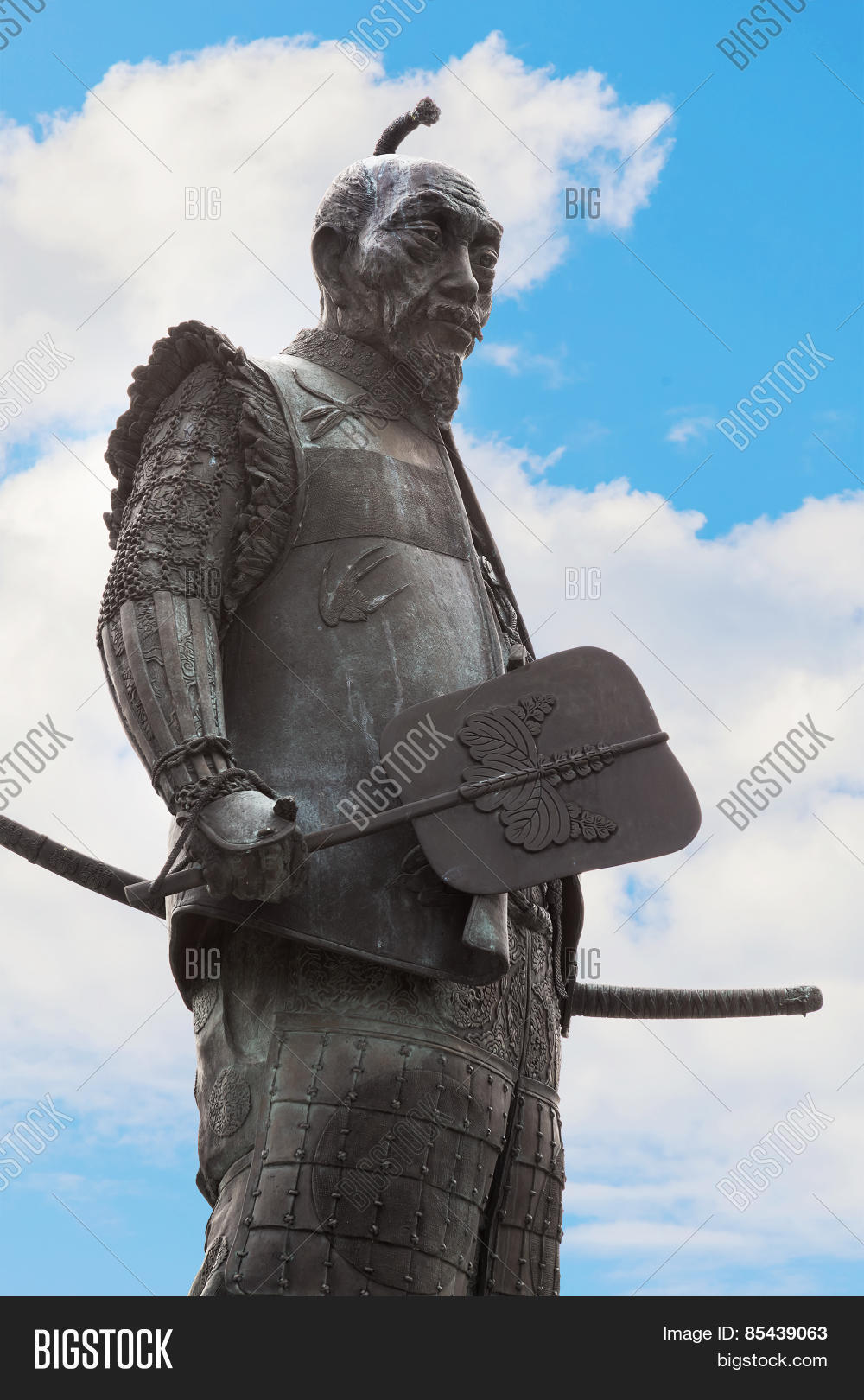 Statue Toyotomi Image & Photo (Free Trial) | Bigstock