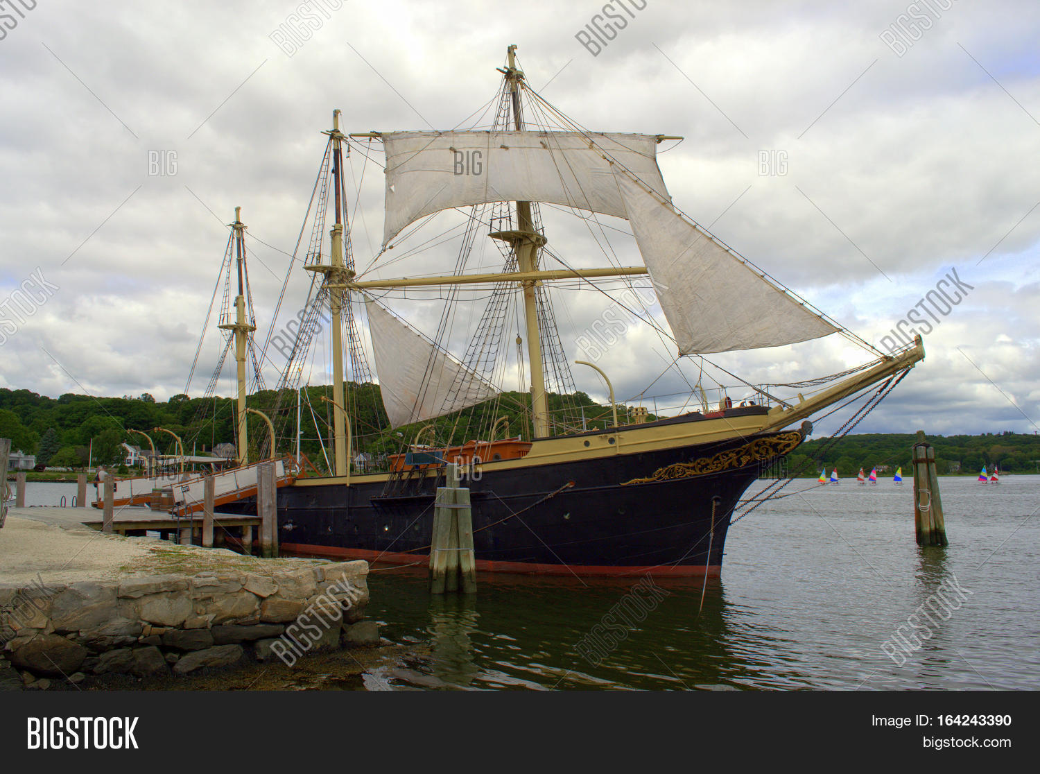 Antique "Tall Ship" Image & Photo (Free Trial) | Bigstock