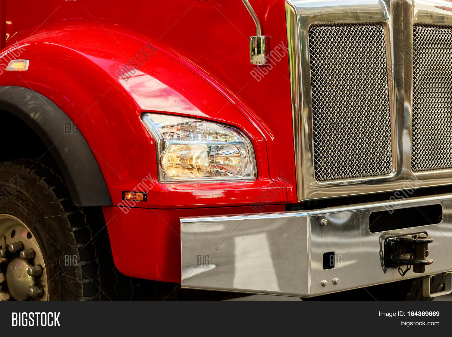 Front End Semi Truck Image & Photo (Free Trial) | Bigstock