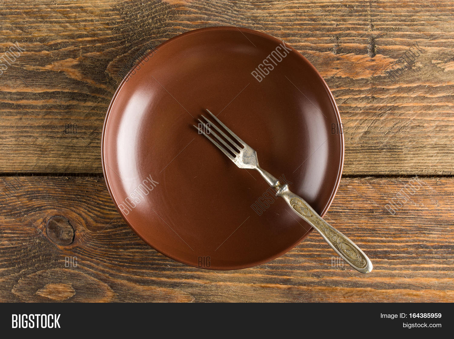 Brown Empty Dinner Image & Photo (Free Trial) | Bigstock