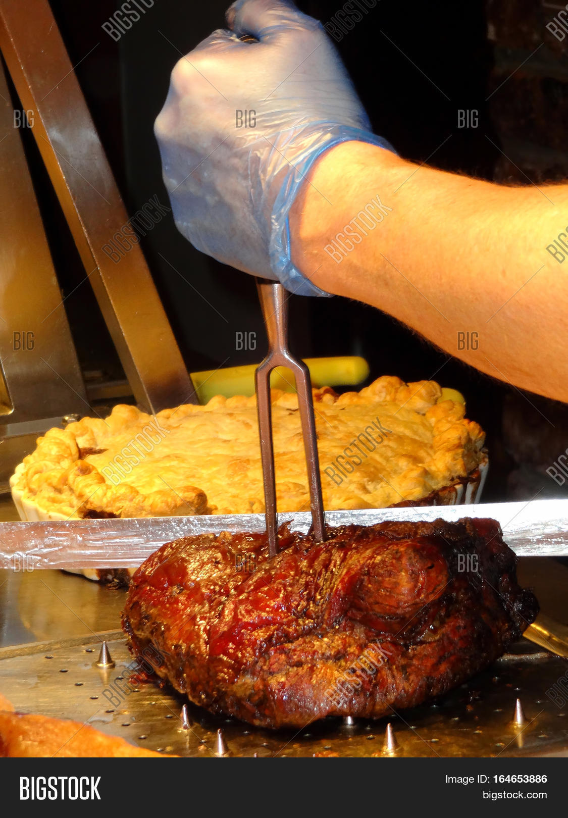 Chef Carving Roast Image & Photo (Free Trial) | Bigstock