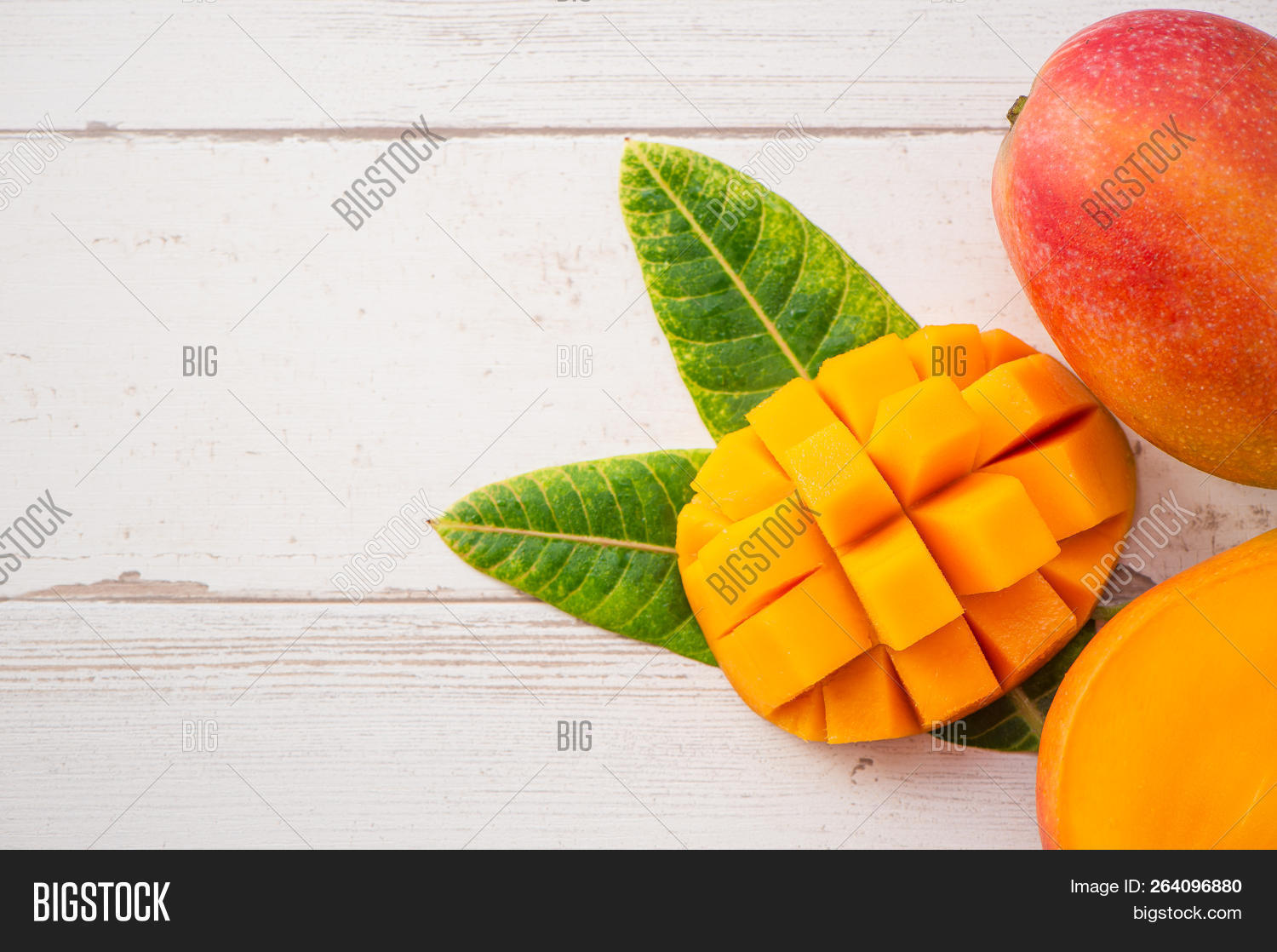 Fresh Beautiful Mango Image & Photo (Free Trial) | Bigstock