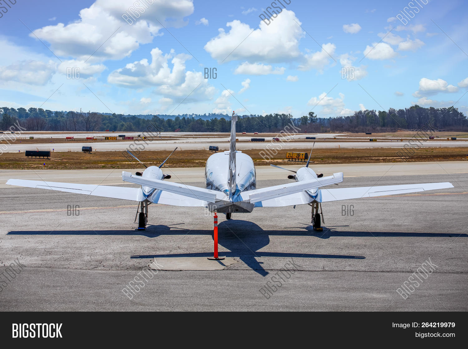 Large White Prop Image & Photo (Free Trial) | Bigstock