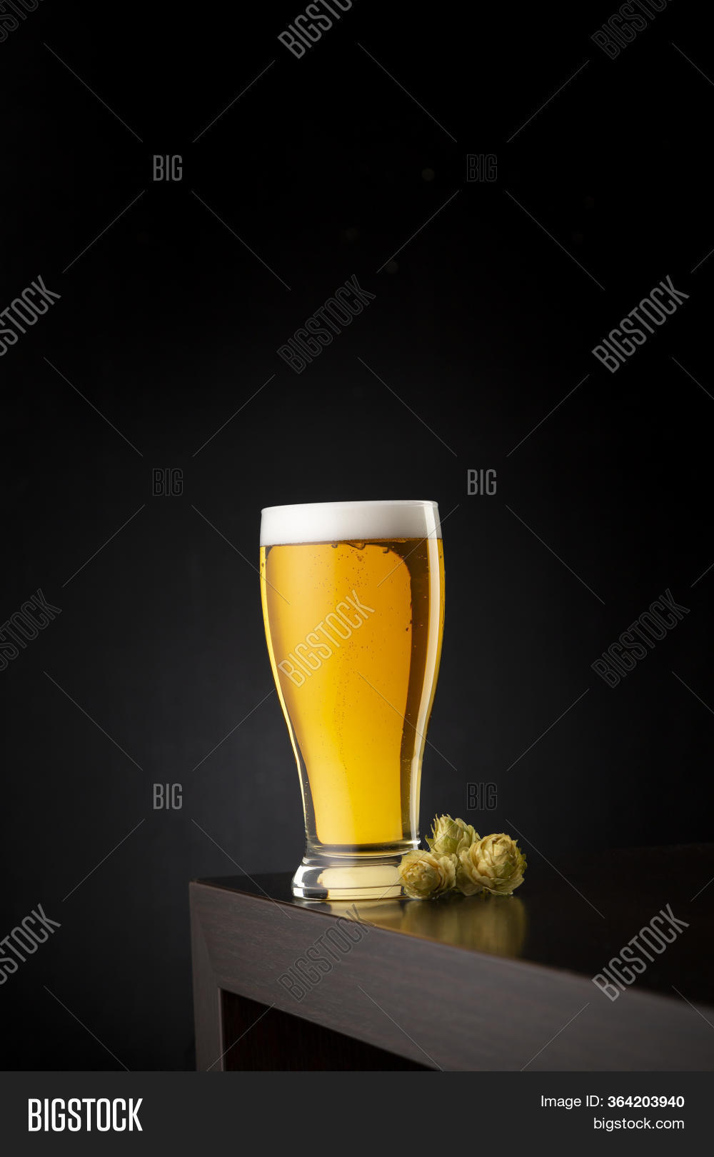 Pint Cold Pale Beer Image & Photo (Free Trial) | Bigstock