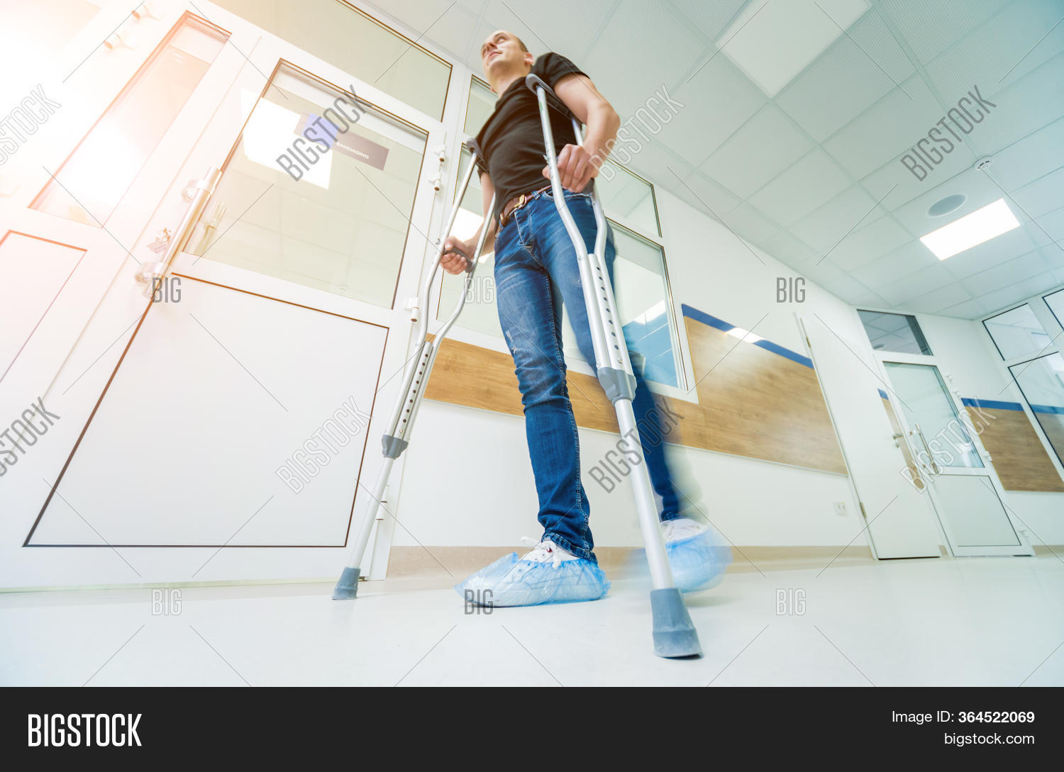 Injured Man Trying Image & Photo (Free Trial) | Bigstock