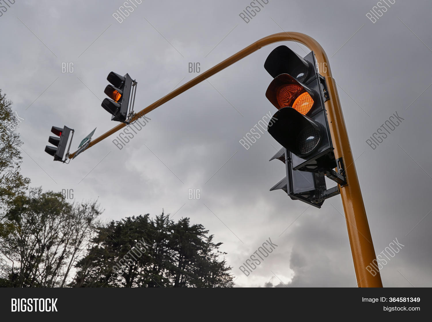 Overhead Traffic Image & Photo (Free Trial) | Bigstock