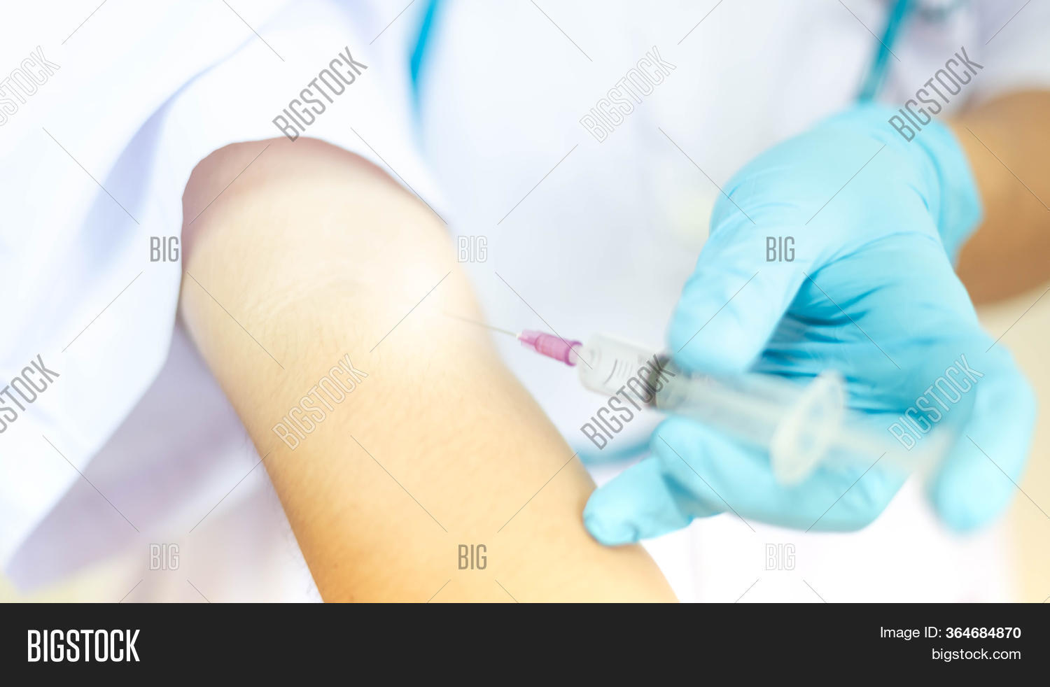 Doctor Injecting Drug Image & Photo (Free Trial) | Bigstock