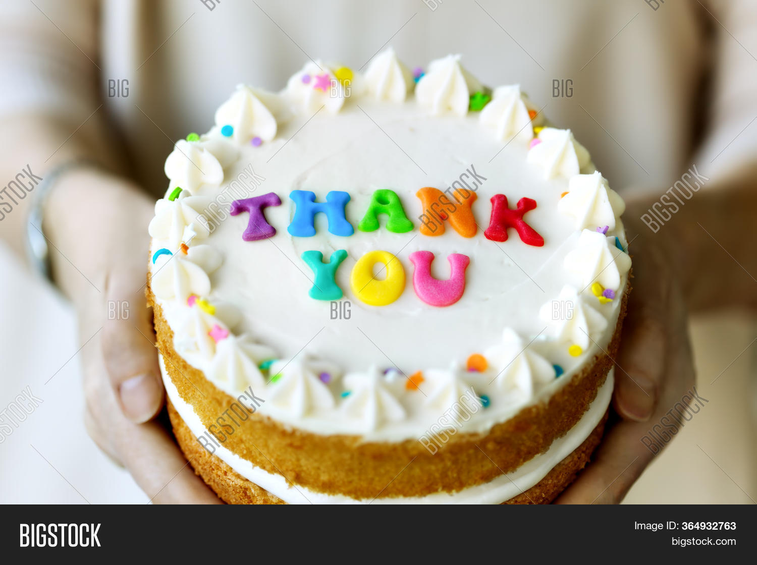 Hands Holding Cake Image & Photo (Free Trial) | Bigstock