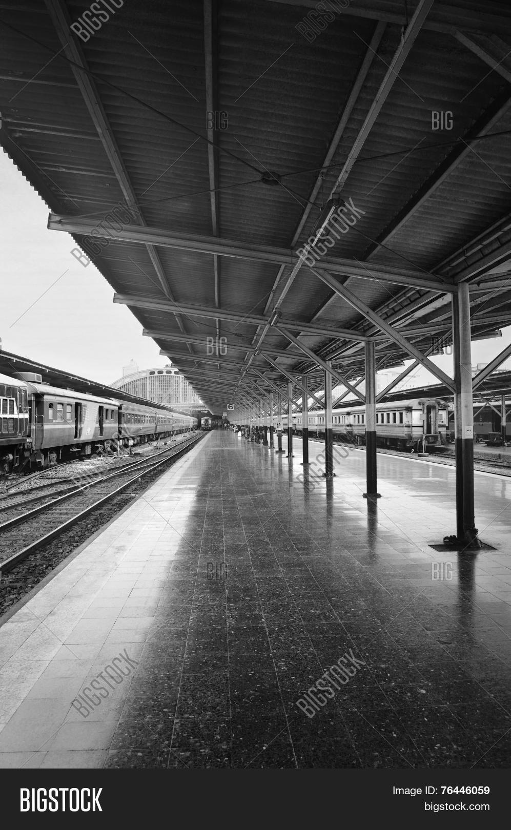Platform Trains Image & Photo (Free Trial) | Bigstock