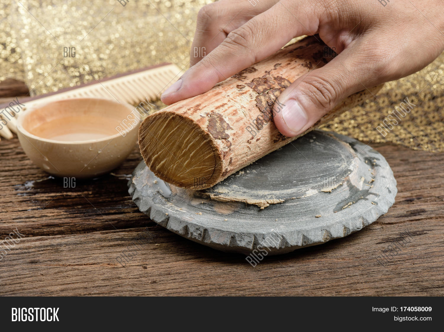 Thanaka Beauty Image & Photo (Free Trial) | Bigstock